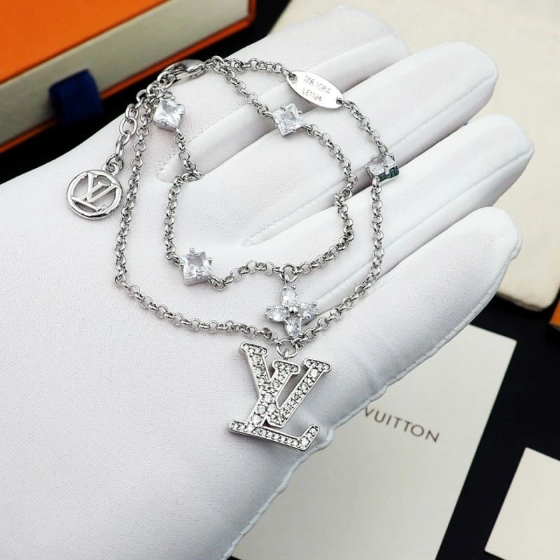1:1 copy Louis Vuitton Bracelets