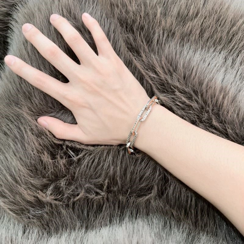 High accuracy Louis Vuitton Bracelets