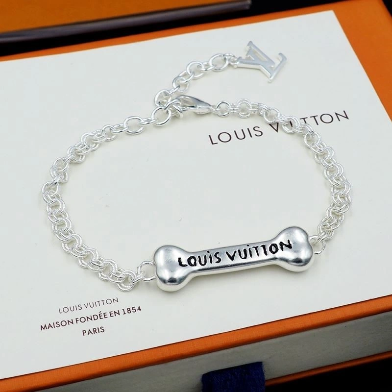 1:1 copy Louis Vuitton Bracelets