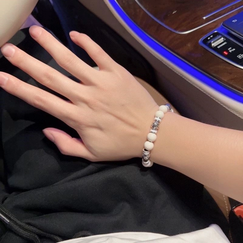 Inexpensive Louis Vuitton Bracelets