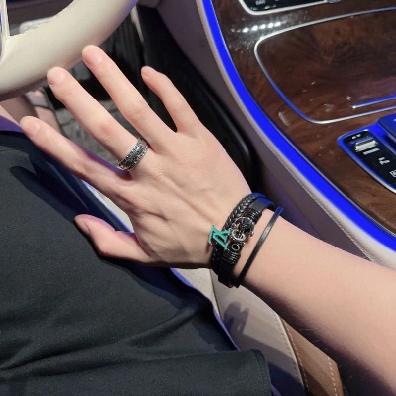 Real Louis Vuitton Bracelets