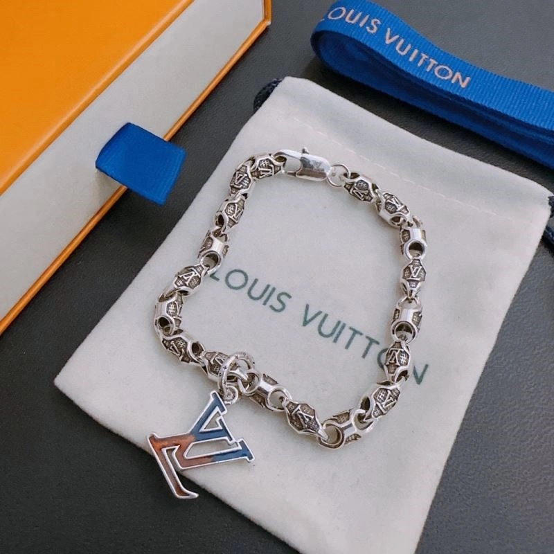 Mirror quality Louis Vuitton Bracelets