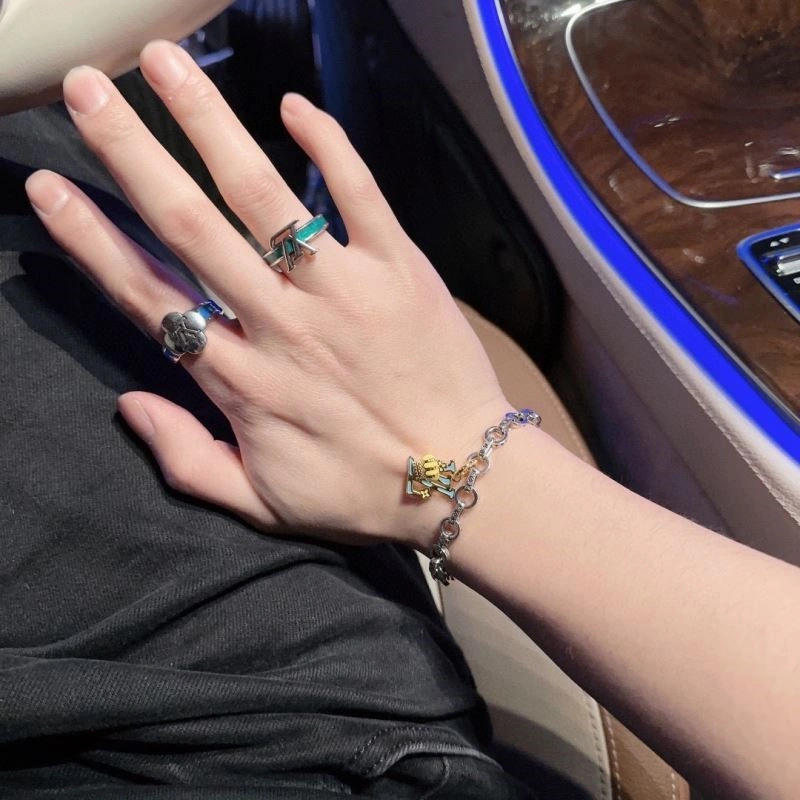 Mirror quality Louis Vuitton Bracelets