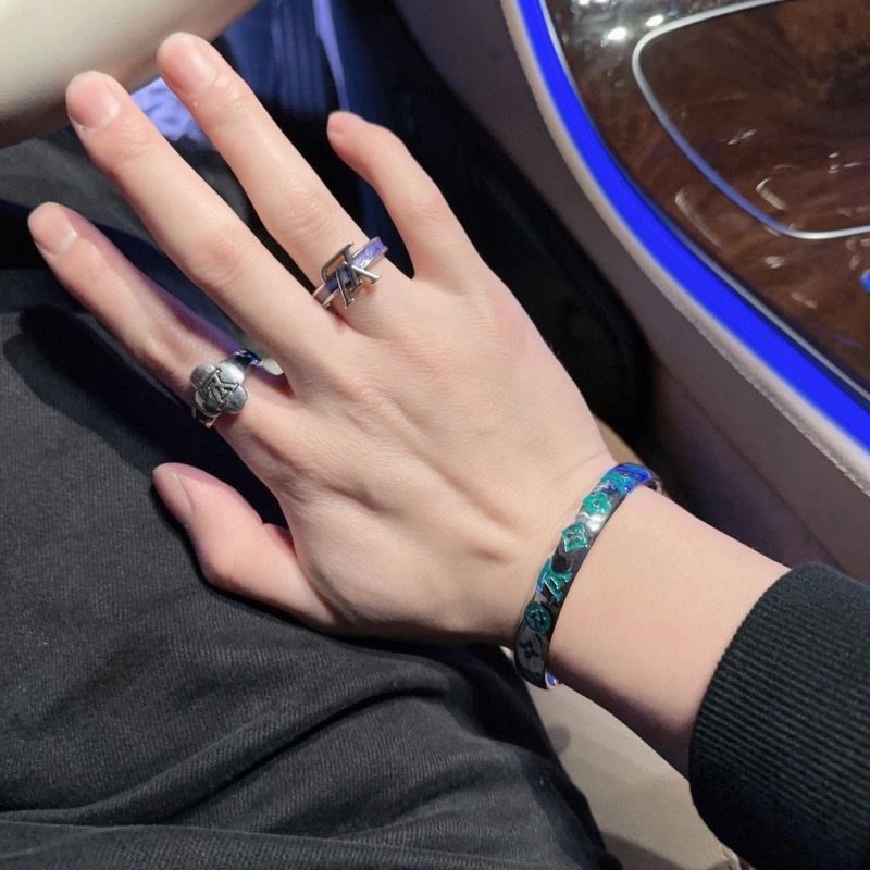 High accuracy Louis Vuitton Bracelets