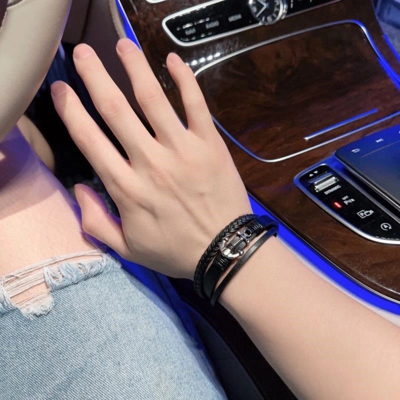 Bargain Louis Vuitton Bracelets