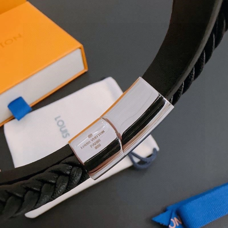 Bargain Louis Vuitton Bracelets