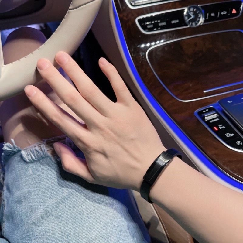 Affordable Louis Vuitton Bracelets