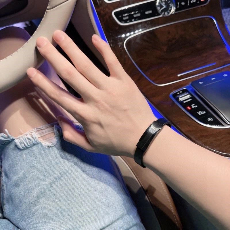 Affordable Louis Vuitton Bracelets