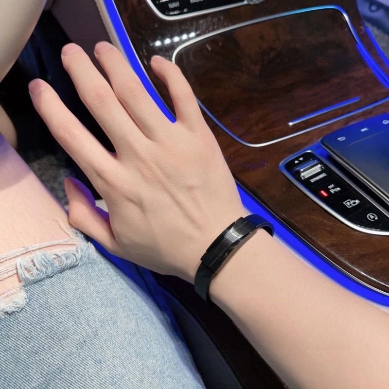 Affordable Louis Vuitton Bracelets