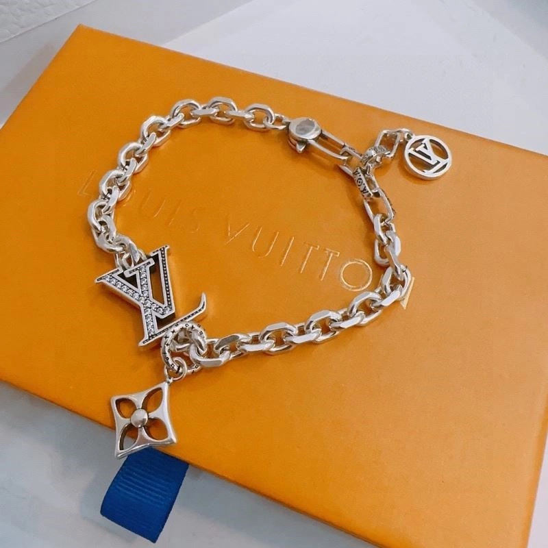 Cut-rate Louis Vuitton Bracelets