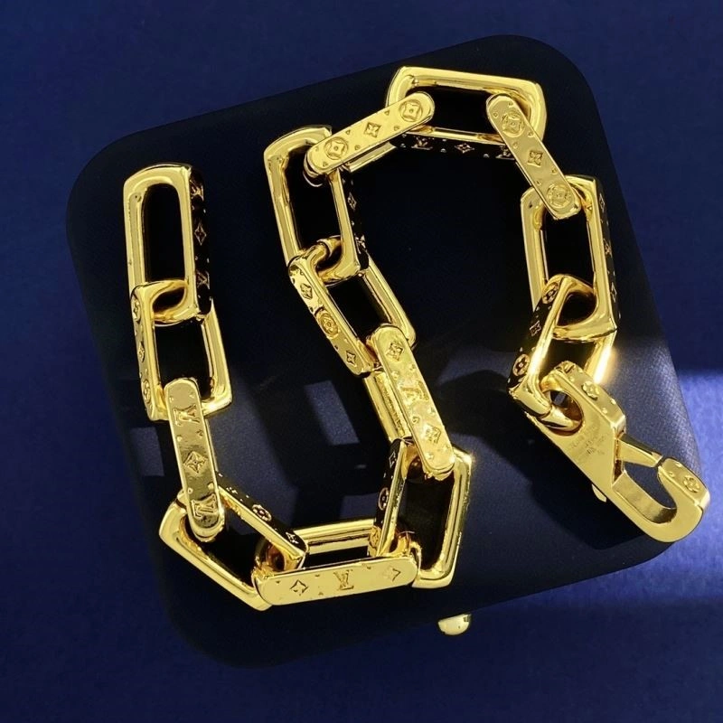 Bargain Louis Vuitton Bracelets