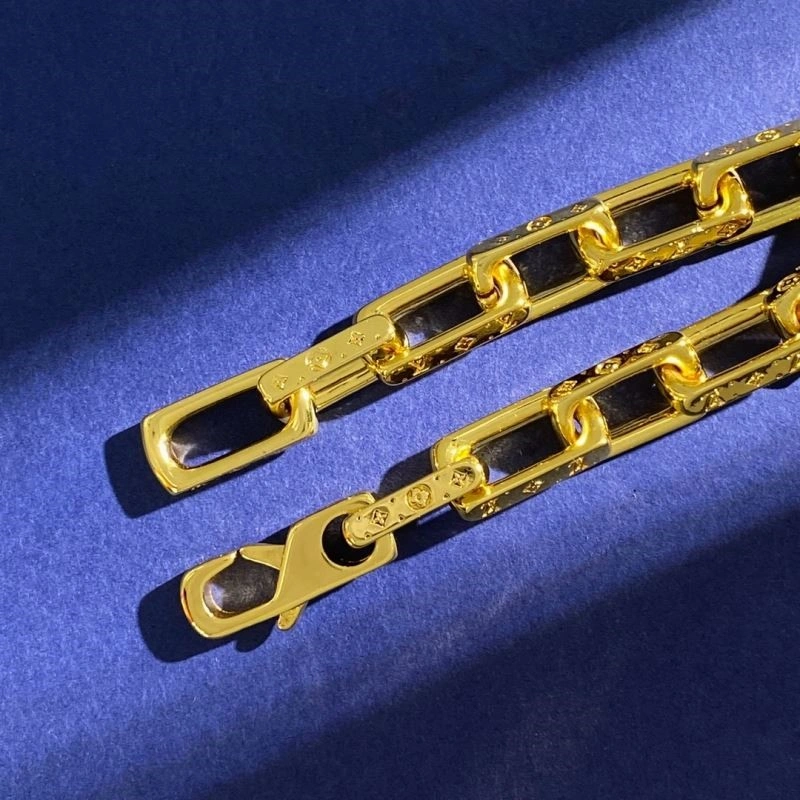 Bargain Louis Vuitton Bracelets