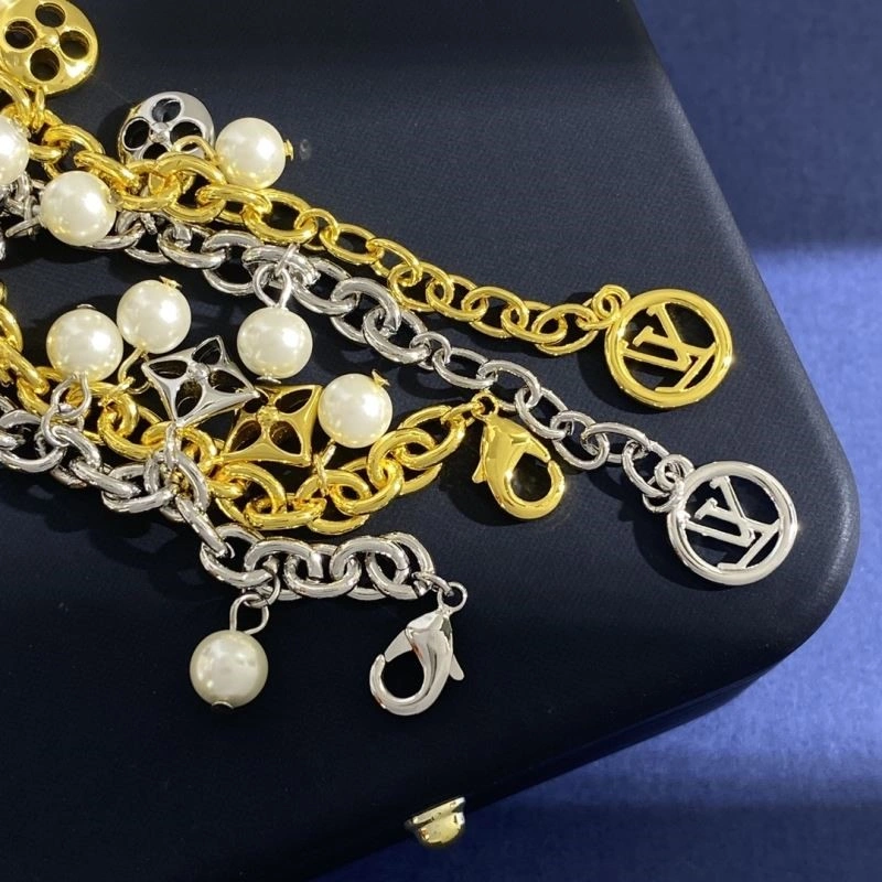 Cut-rate Louis Vuitton Bracelets