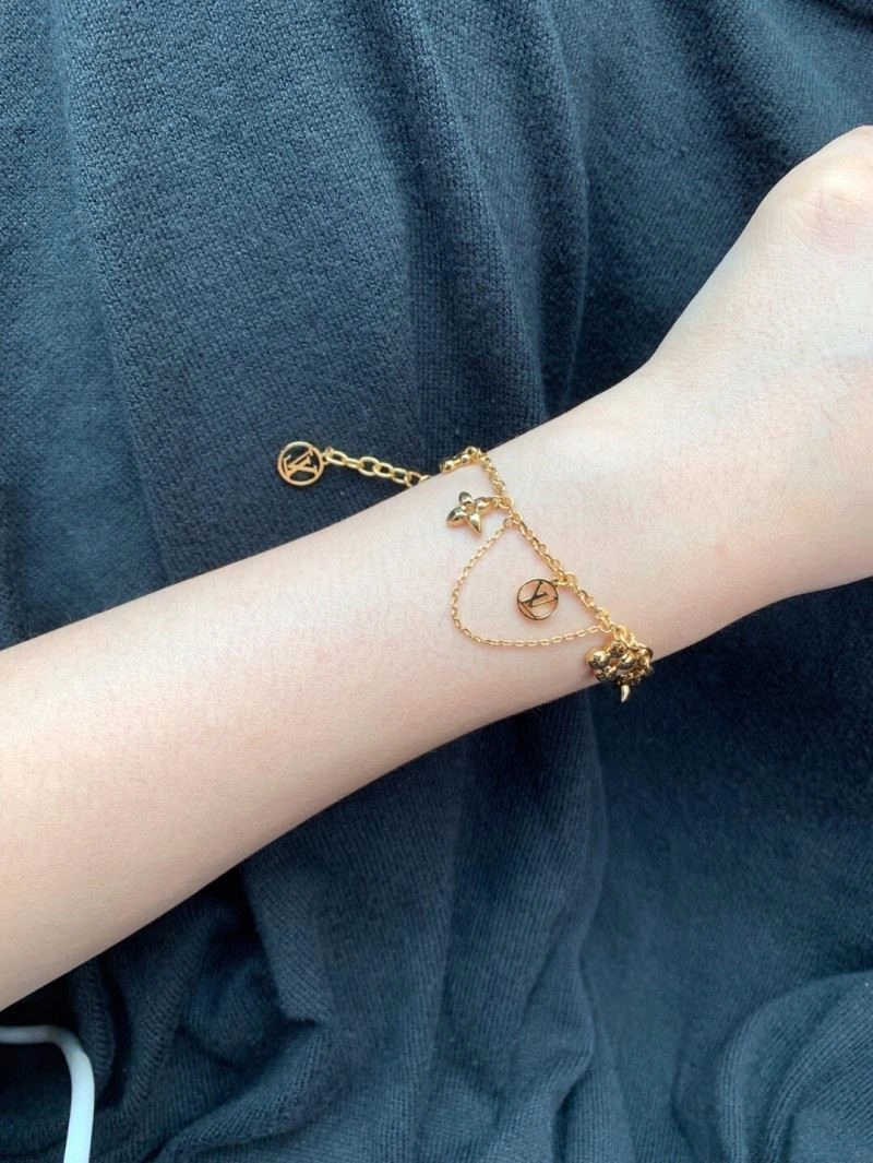 Cut-rate Louis Vuitton Bracelets