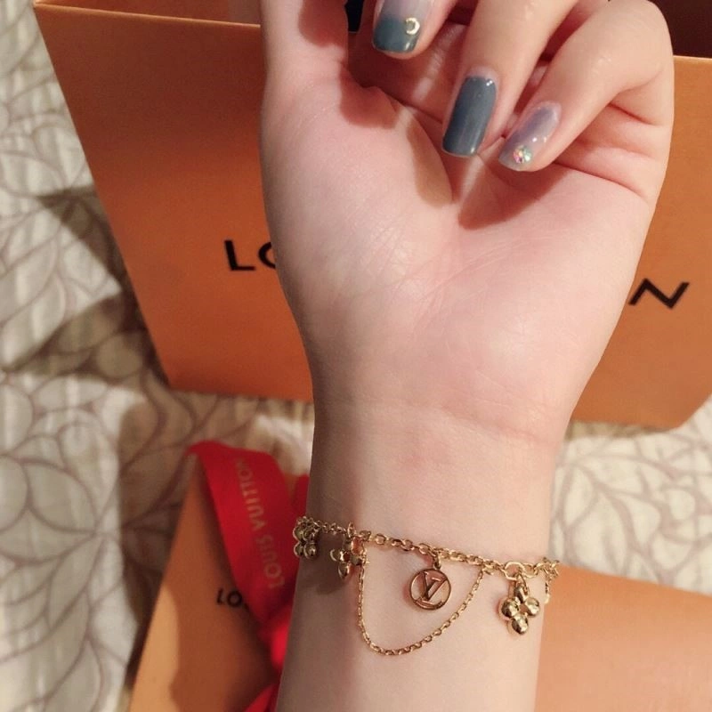 Cut-rate Louis Vuitton Bracelets