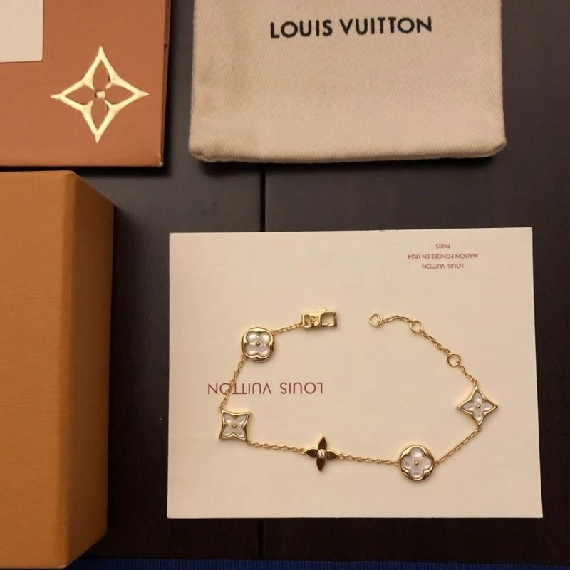 Discounted Louis Vuitton Bracelets