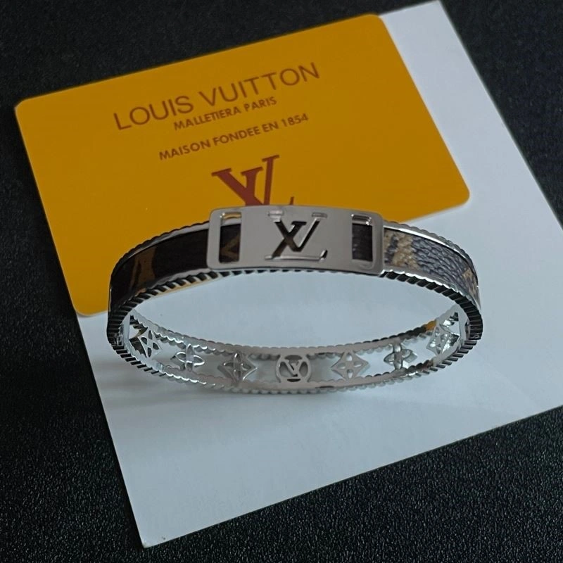 Low-cost Louis Vuitton Bracelets