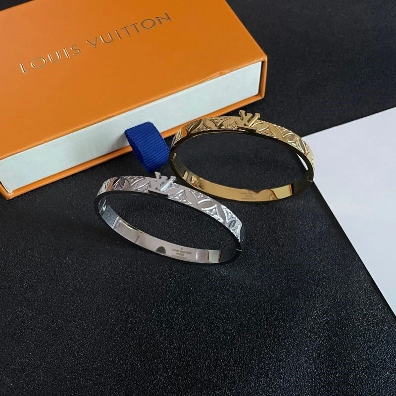 Exact replica Louis Vuitton Bracelets