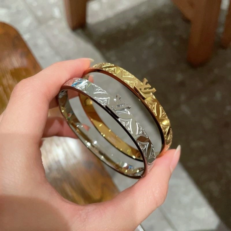 Exact replica Louis Vuitton Bracelets