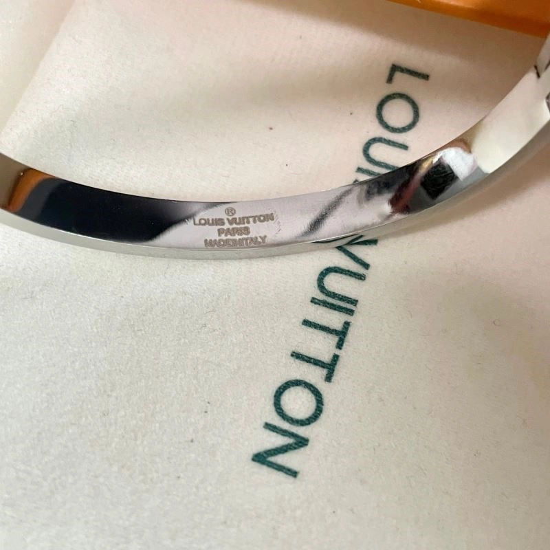 Discounted Louis Vuitton Bracelets