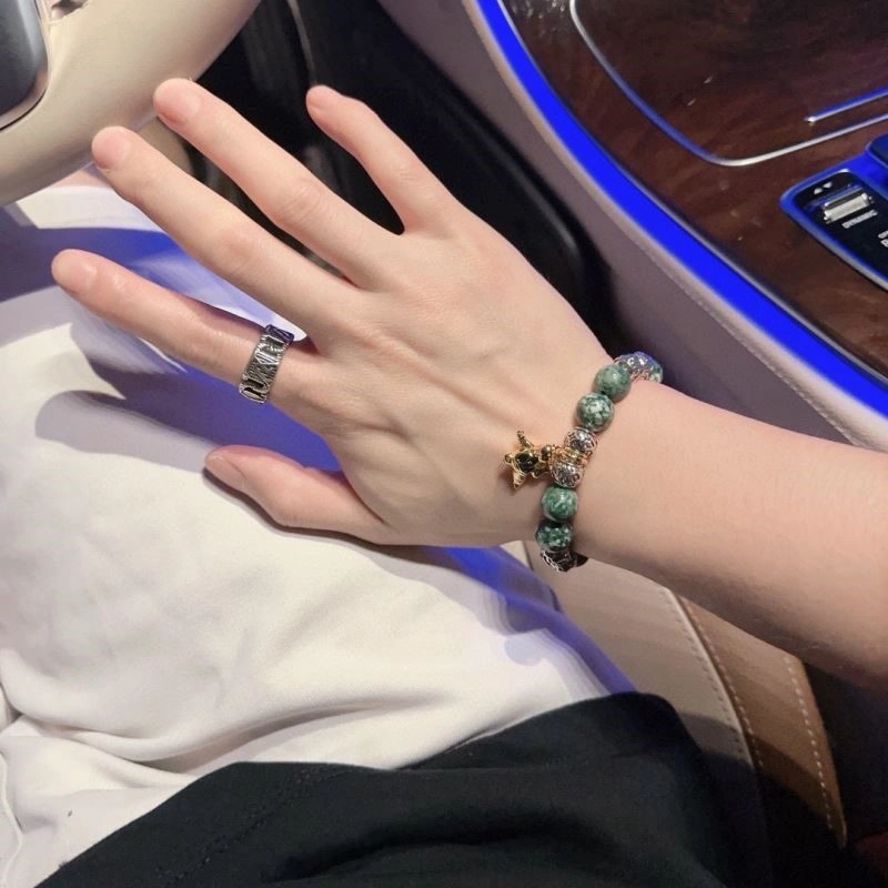 Top mirror Louis Vuitton Bracelets
