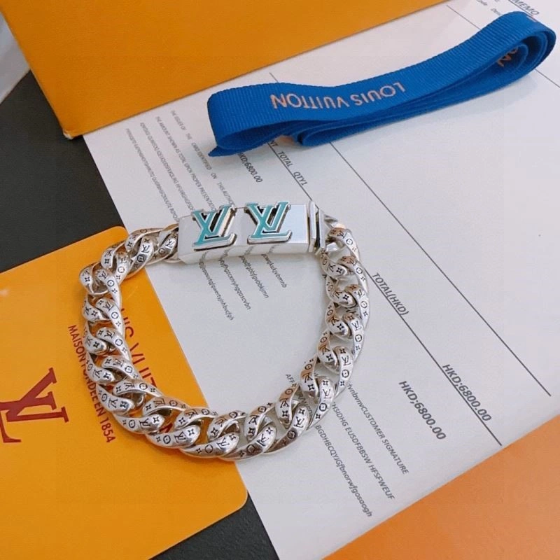 Top match Louis Vuitton Bracelets