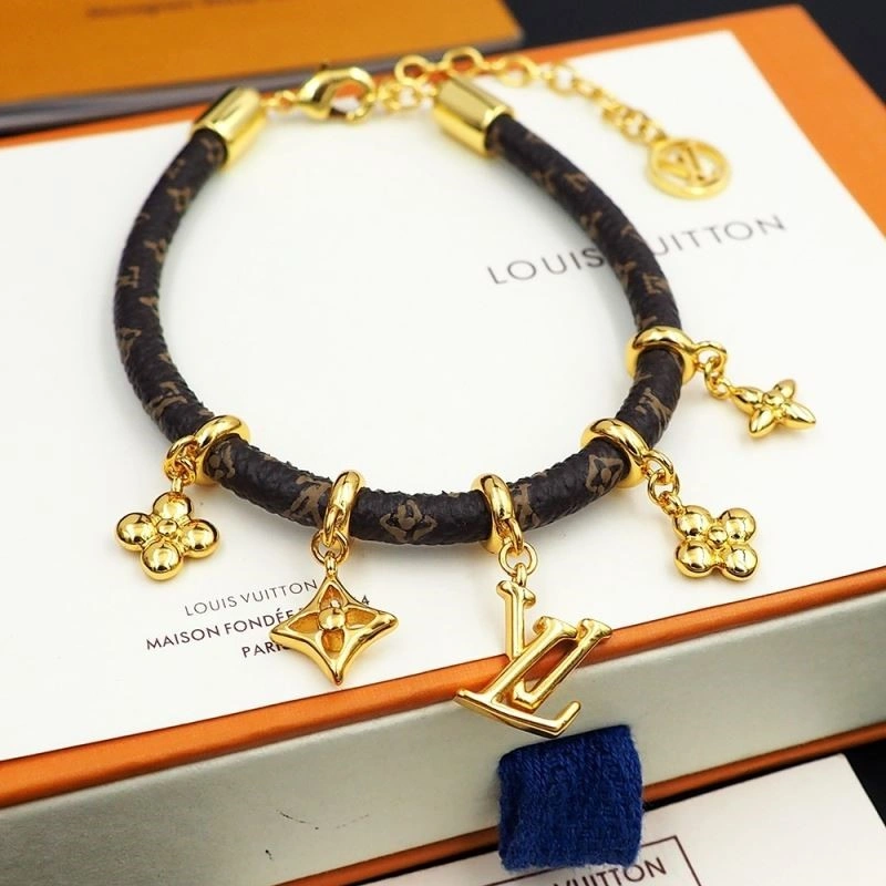 Top match Louis Vuitton Bracelets