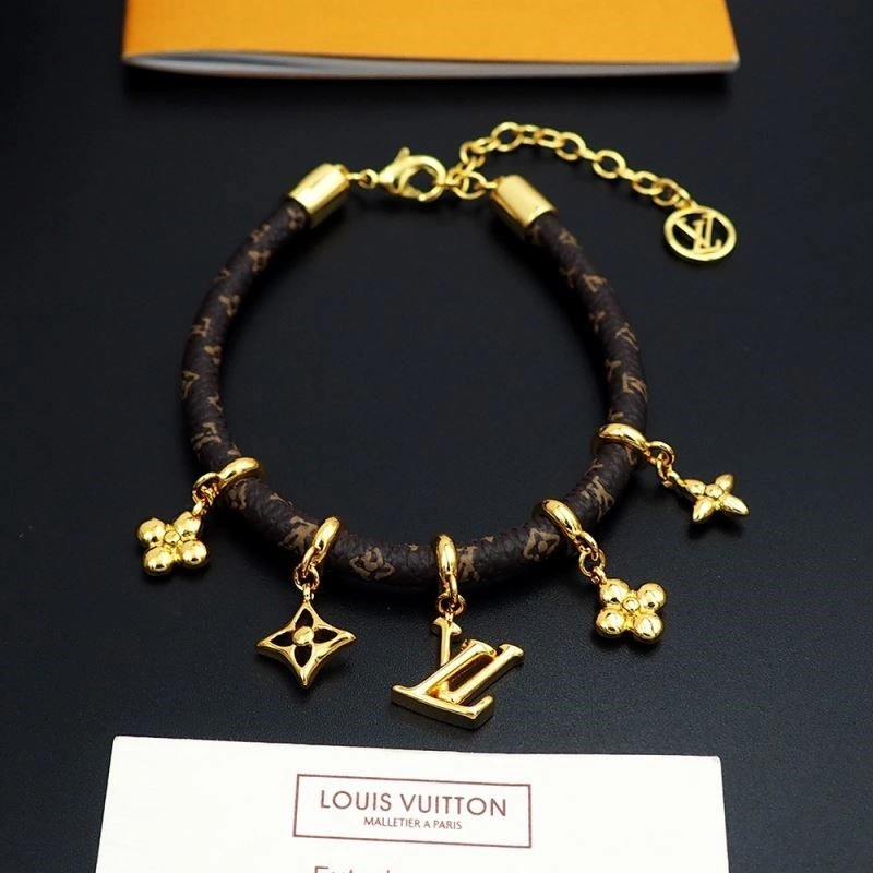 Top match Louis Vuitton Bracelets