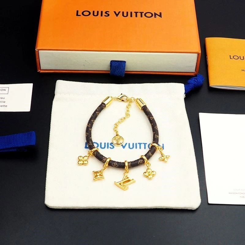 Top match Louis Vuitton Bracelets
