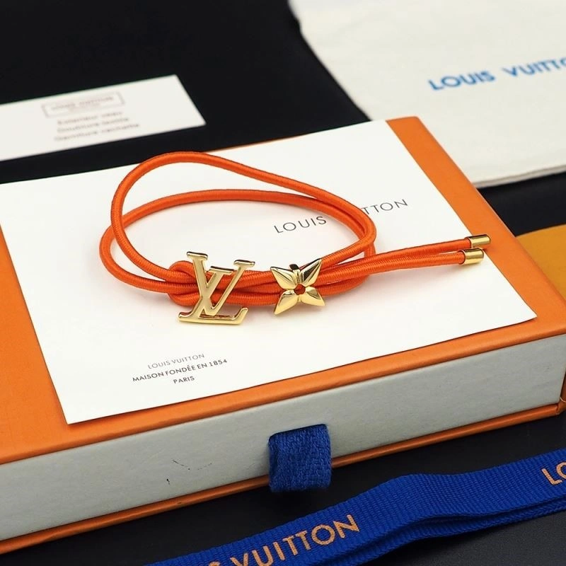 Top mirror Louis Vuitton Bracelets