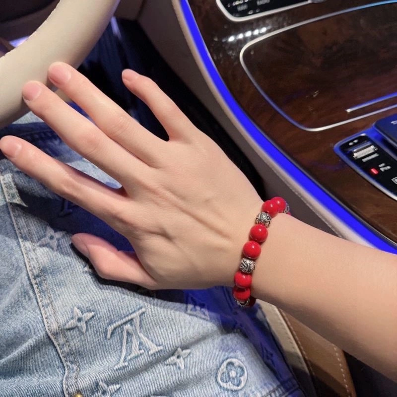 Inexpensive Louis Vuitton Bracelets
