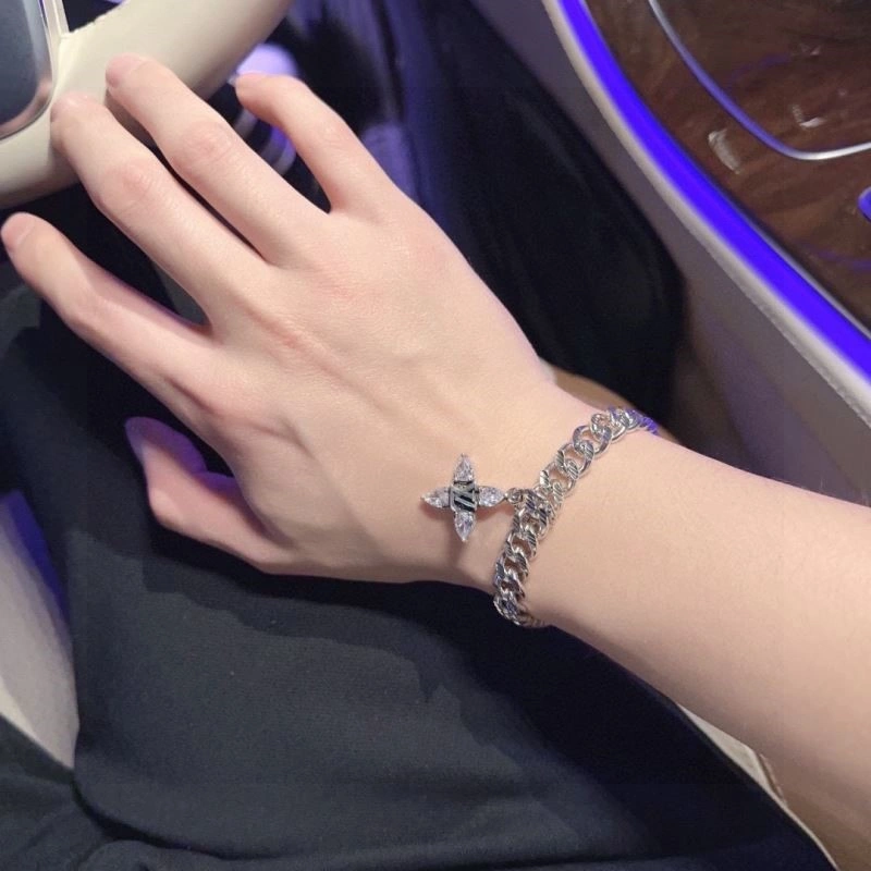 Brand-authenticated Louis Vuitton Bracelets