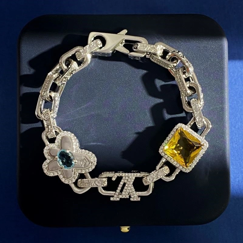 Mirror quality Louis Vuitton Bracelets