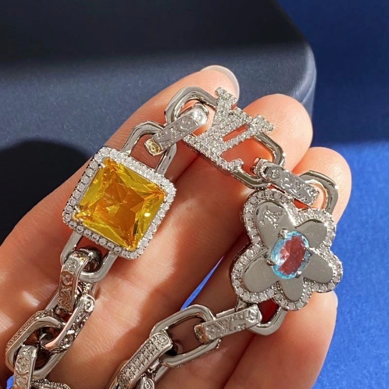 Mirror quality Louis Vuitton Bracelets