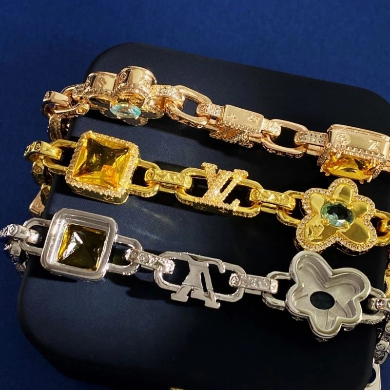 Mirror quality Louis Vuitton Bracelets