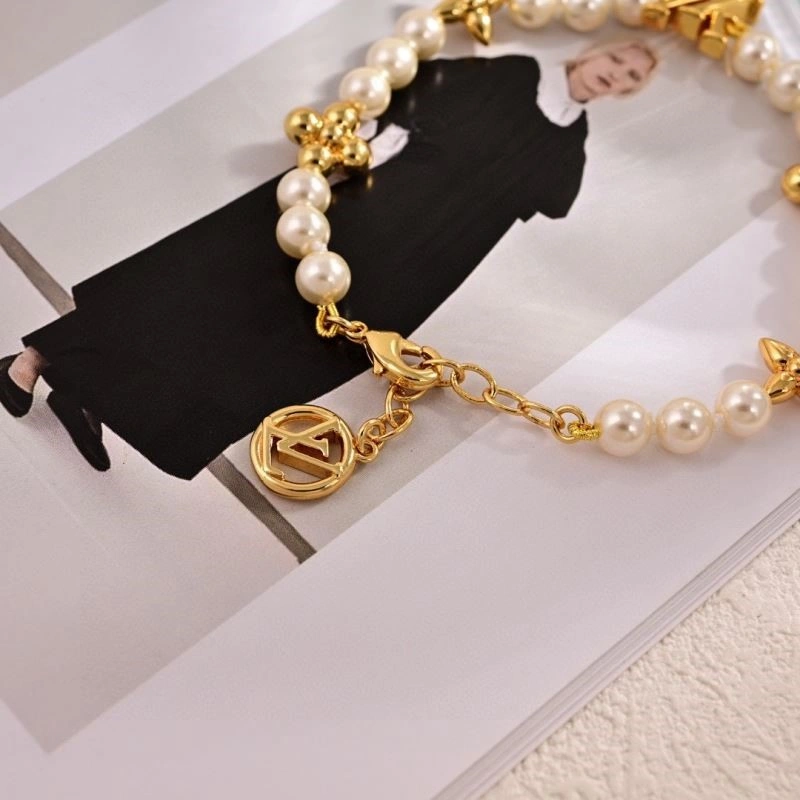 High accuracy Louis Vuitton Bracelets