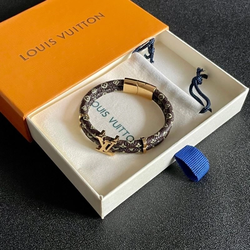 Accurate model Louis Vuitton Bracelets