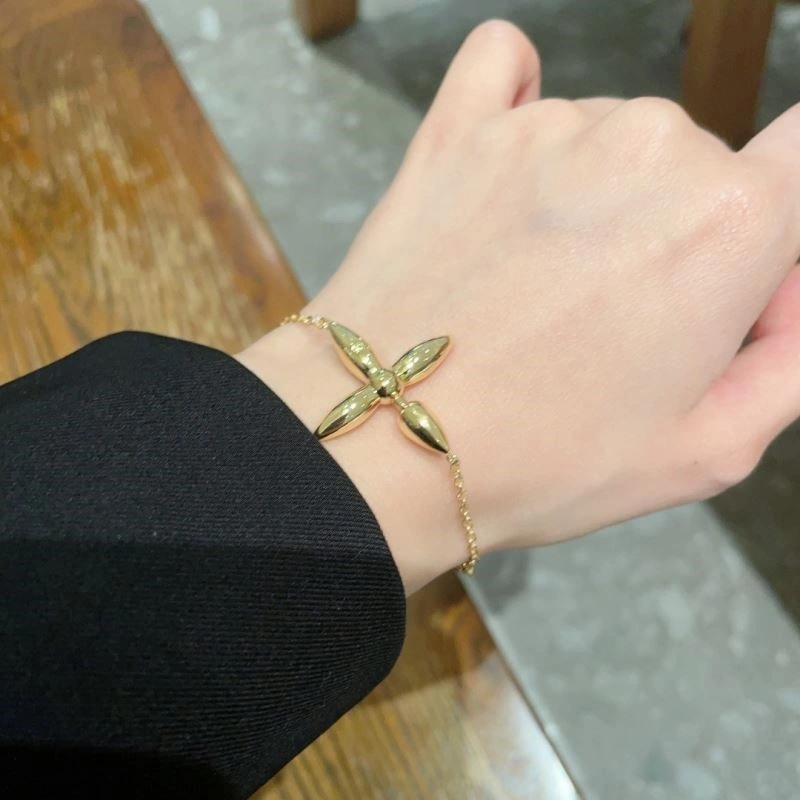 Mirror quality Louis Vuitton Bracelets