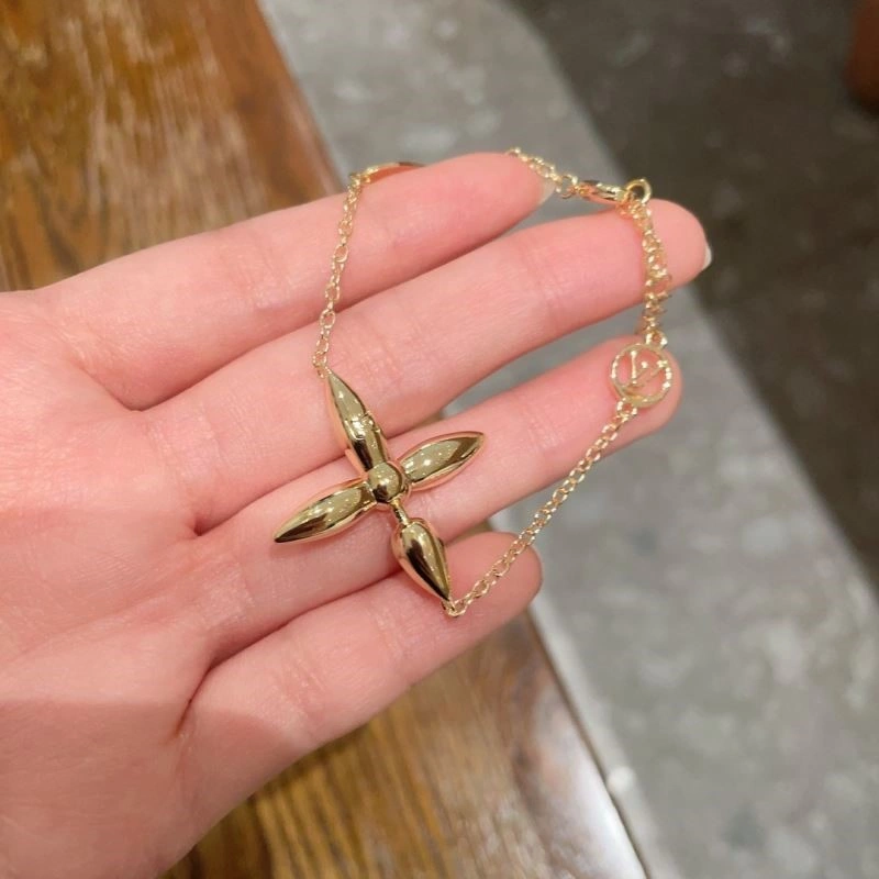 Mirror quality Louis Vuitton Bracelets