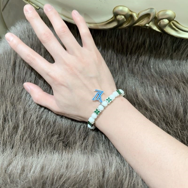 Accurate model Louis Vuitton Bracelets