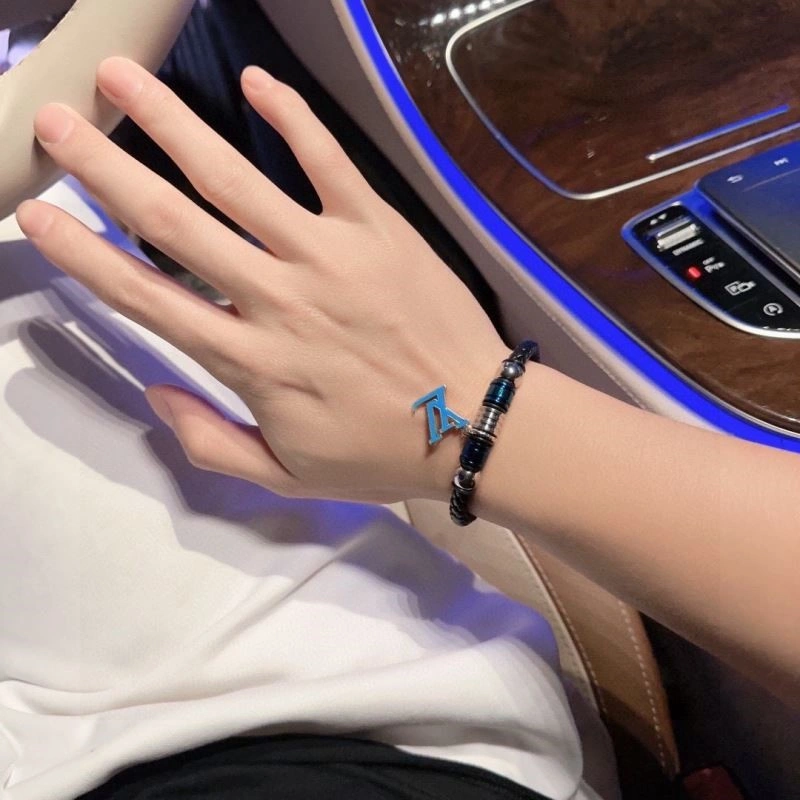 Precise copy Louis Vuitton Bracelets