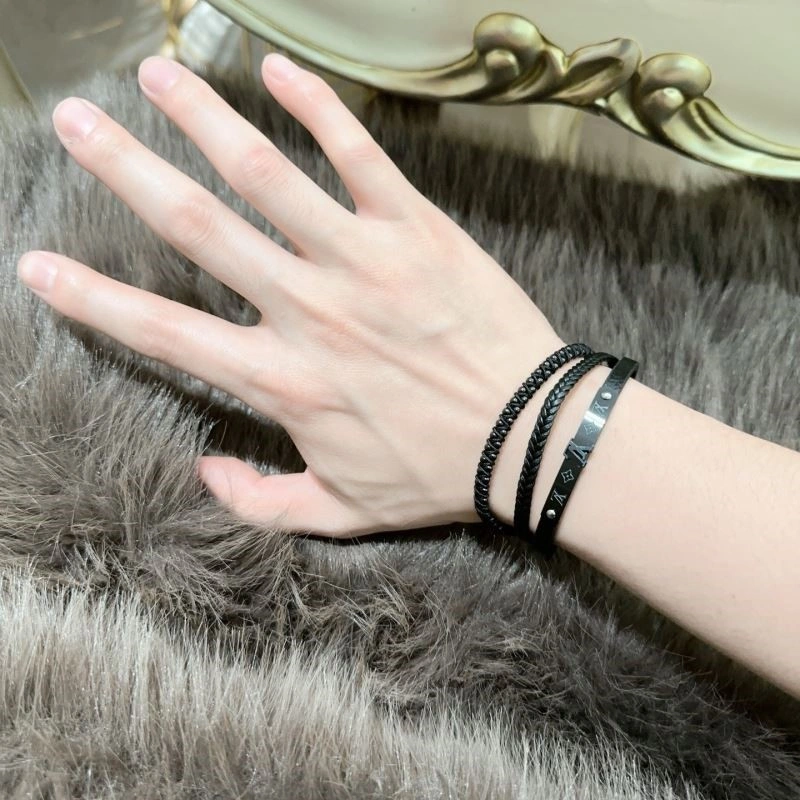 Discounted Louis Vuitton Bracelets
