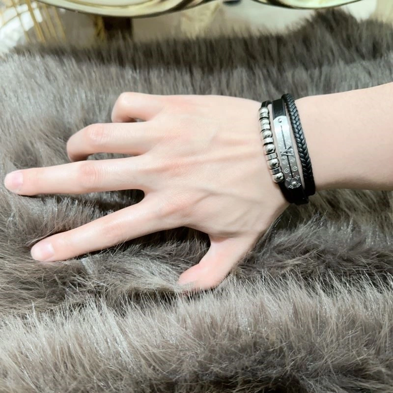 Mirror quality Louis Vuitton Bracelets