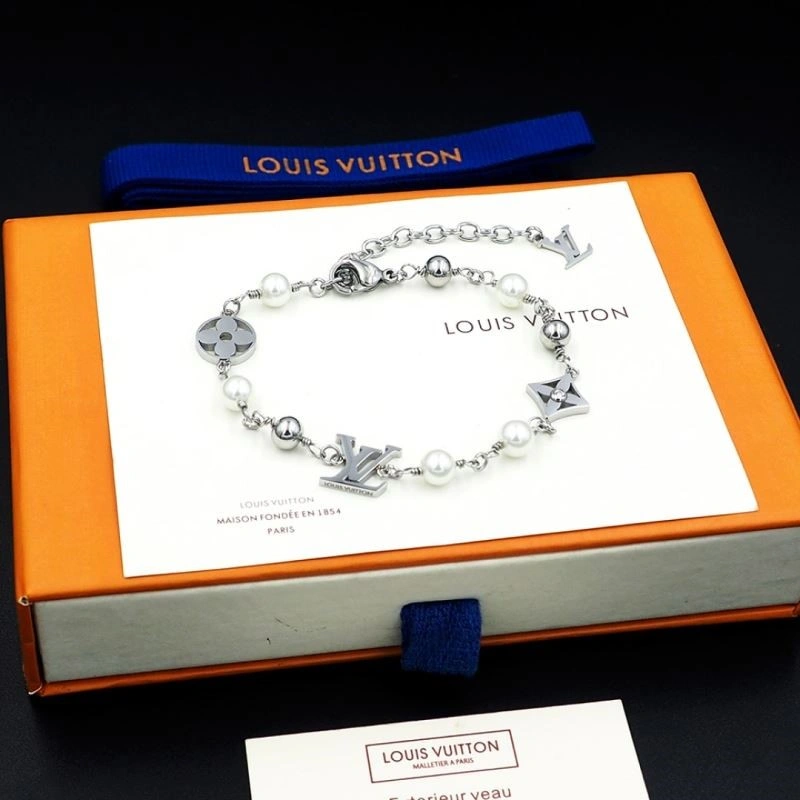 Accurate model Louis Vuitton Bracelets
