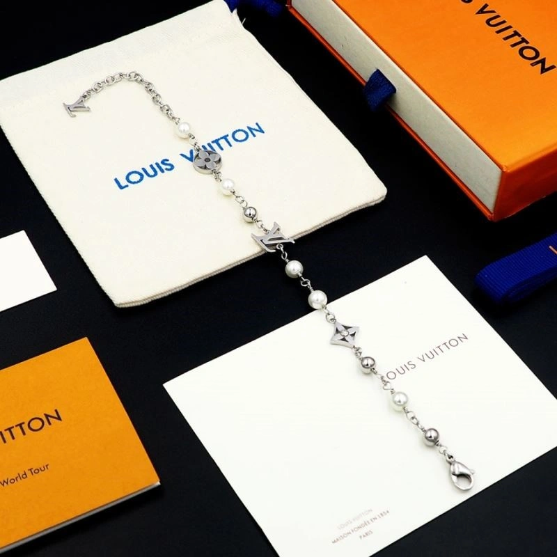 Accurate model Louis Vuitton Bracelets