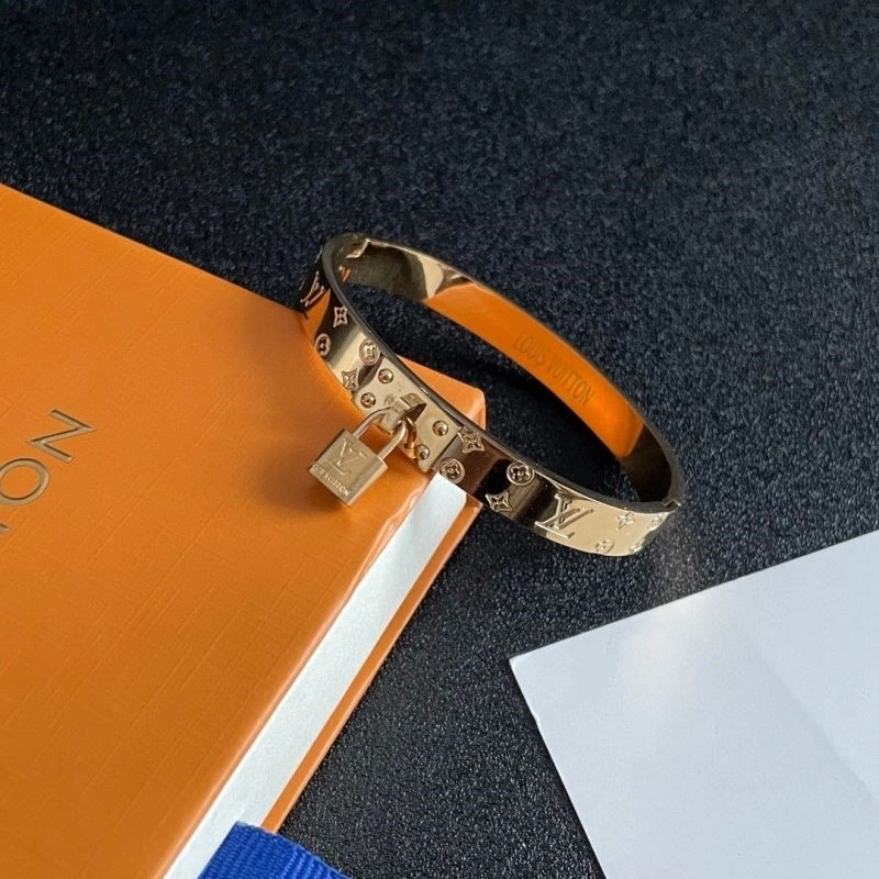 Inexpensive Louis Vuitton Bracelets