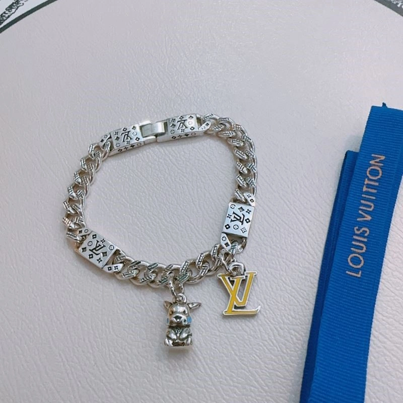 Top mirror Louis Vuitton Bracelets