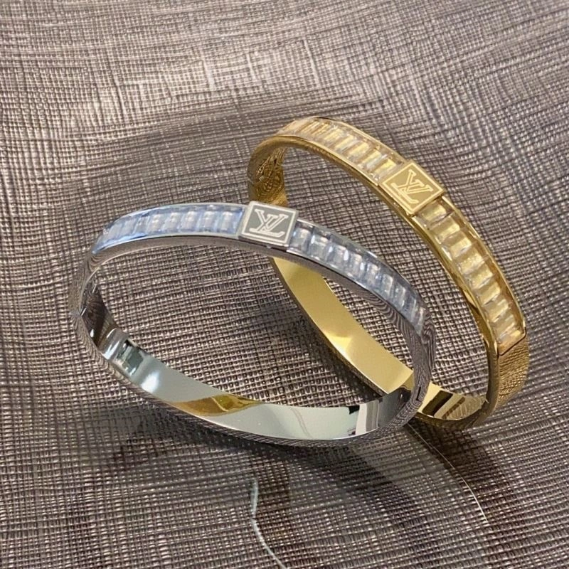 Discounted Louis Vuitton Bracelets