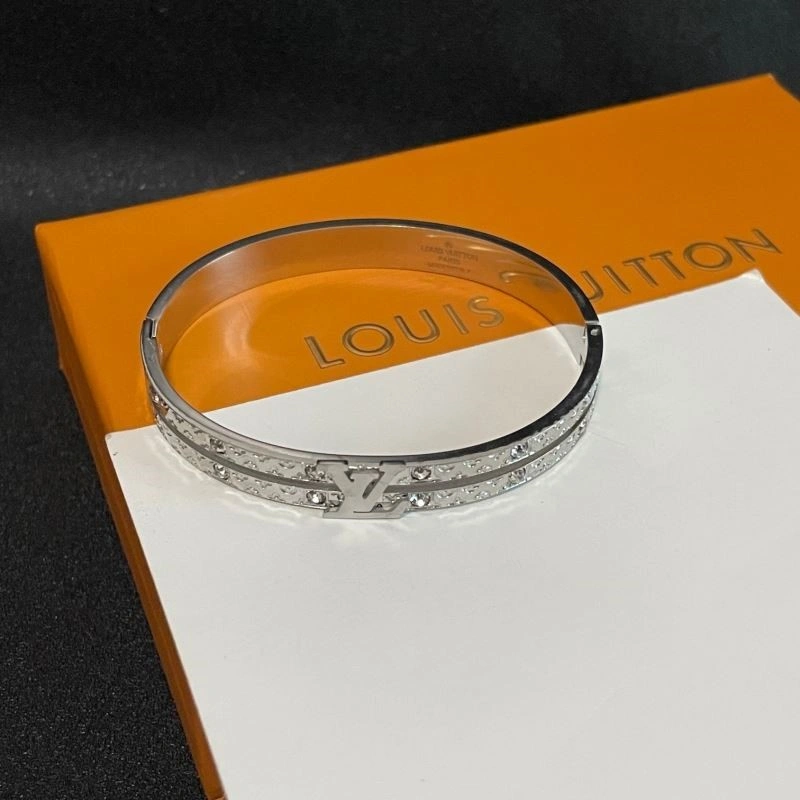 Mirror quality Louis Vuitton Bracelets