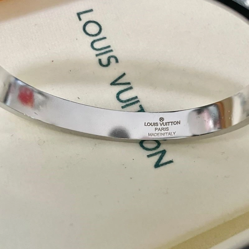 Mirror quality Louis Vuitton Bracelets